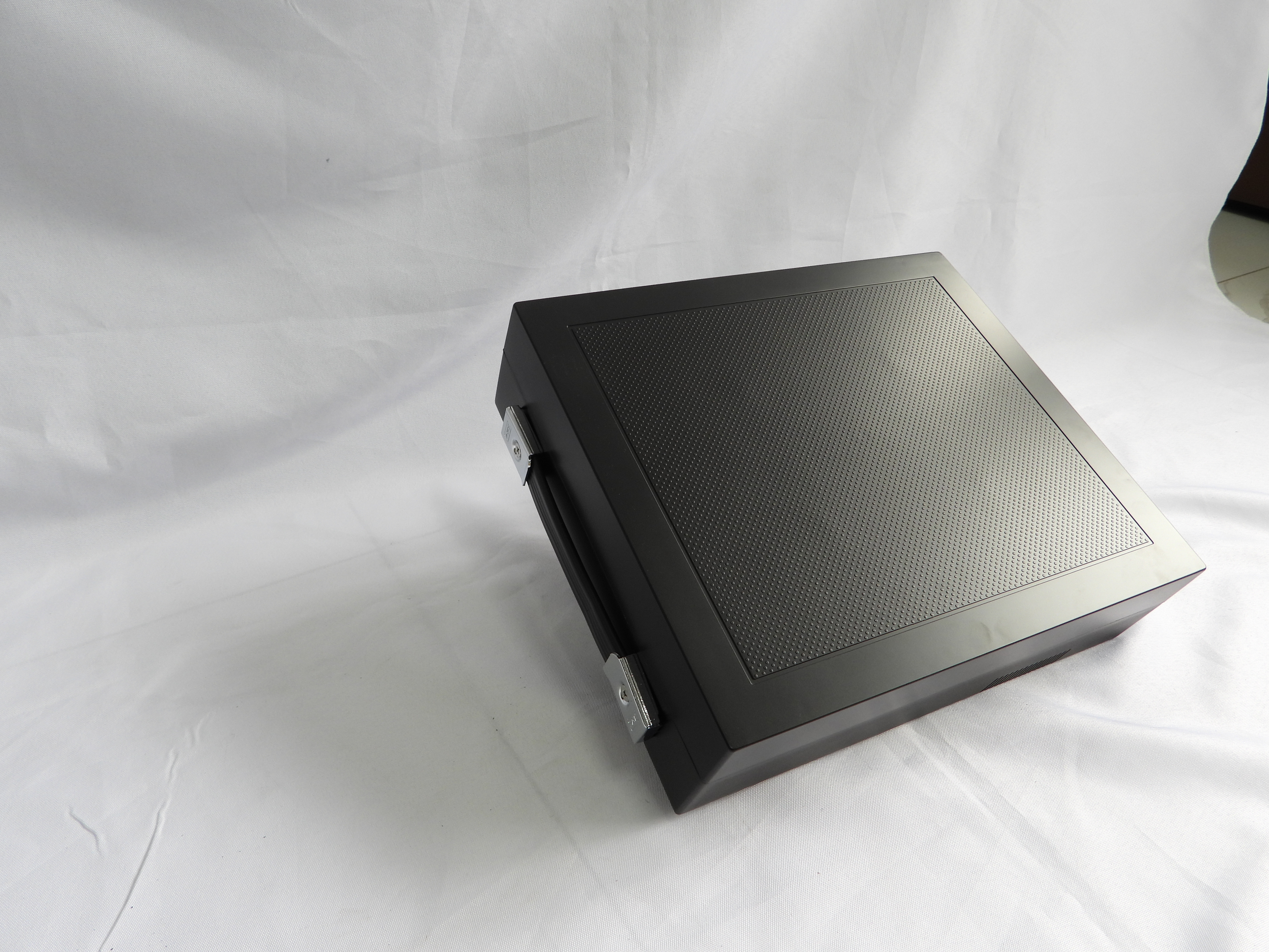 7-Channel UAV Countermeasure Device with 500-1000m Range